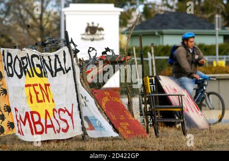 Aboriginal Tent Embassy in front of the Old Parliament House. Canberra ...