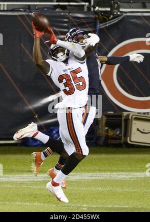 Tampa Bay Buccaneers cornerback Jamel Dean (35) celebrates an ...