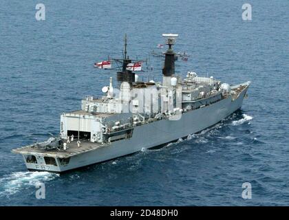 Type 22 Frigate HMS Chatham F87 sails from Portsmouth harbour Stock ...