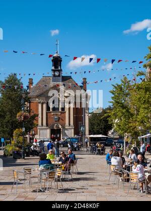 Henley Town Hall, Market Place, with Alfresco Eating, Henley-on-Thames ...