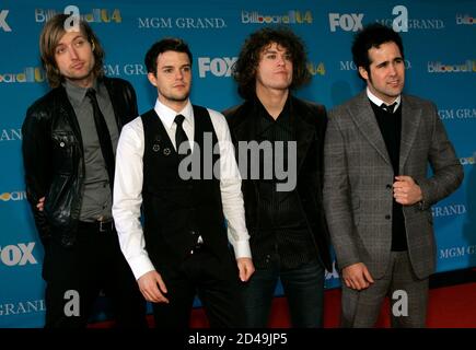 THE KILLERS 2004 BILLBOARD MUSIC AWARDS MGM GRAND GARDEN ARENA MGM ...