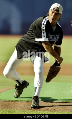TONY DANZA HOLLYWOOD STARS BASEBALL GAME DODGER STADIUM LOS ANGELES USA ...