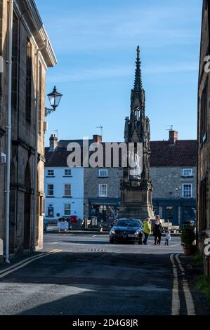 A tall monument of Lord Feversham - Charles Duncombe stands in the ...