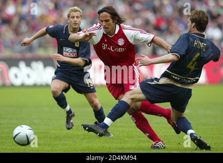 ROQUE SANTA CRUZ PARAGUAY & BAYERN MUNICH WORLD CUP FRANKFURT GERMANY ...
