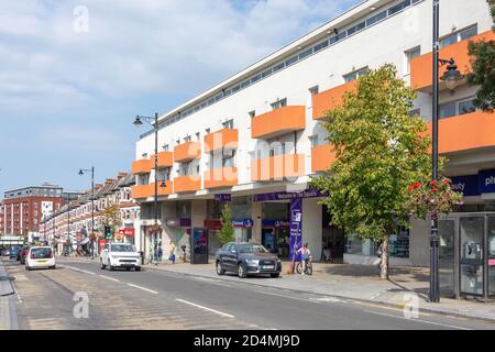 Woodcote Road, Wallington, London Borough of Sutton, Greater London ...