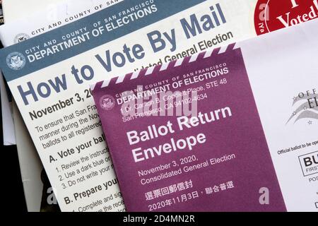 Official ballot return envelope for the November 3 2020 General ...