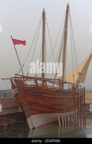 kuwait dhow ship Stock Photo - Alamy