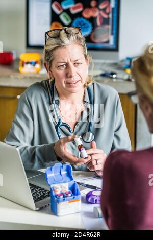 Desensitization therapy ( immunotherapy) for allergic patient Stock ...