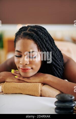 Body positive, slimming. African american woman in sportswear workout ...