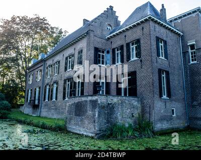 A castle in Geldrop Noord-Brabant Holland look through a tree Stock ...