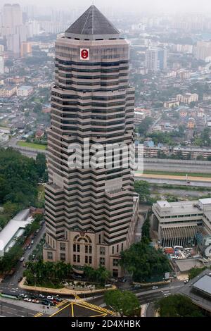 Malaysia. Kuala Lumpur city. Wisma Pahlawan Building with Bulatan ...