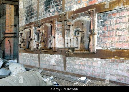 Rusty steel bolted hatch Stock Photo - Alamy
