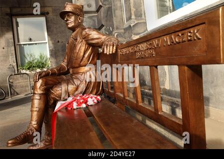 Statue of the Polish tank commander General Stanisław Maczek who fought ...