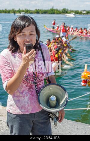 woman with megaphone Stock Photo - Alamy