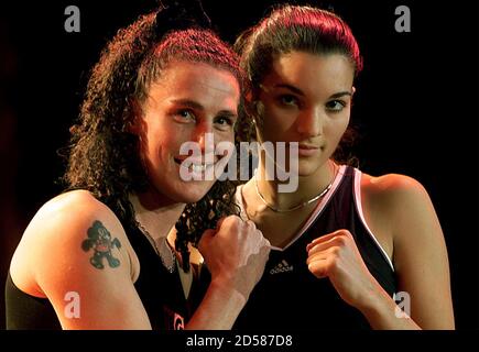 FEMALE BOXER JANE COUCH DURING A TRAINING CAMP AT THE SPANIORUM FARM ...