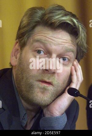 KENNETH BRANAGH BERLIN GERMANY 20 February 2000 Stock Photo - Alamy