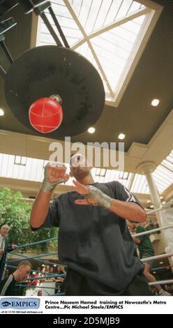 Boxing. Prince Naseem Hamed Training, Sheffield. Prince Naseem Hamed in ...