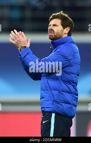 FC Zenit Saint Petersburg's Coach Dick Advocaat celebrates with the ...