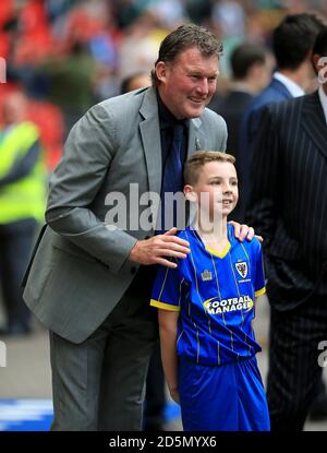 Former Wimbledon player and current Reading FC goalkeeper coach Dave ...