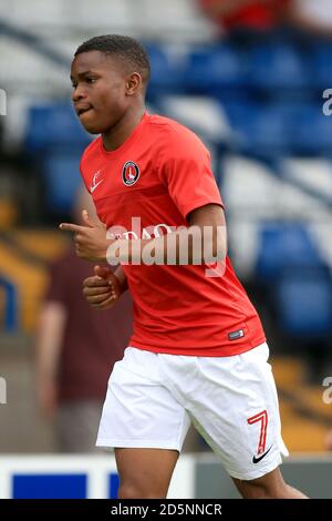Ademola Lookman, Charlton Athletic Stock Photo - Alamy