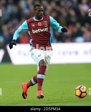 West Ham United's Pedro Obiang (top) celebrates scoring his side's ...