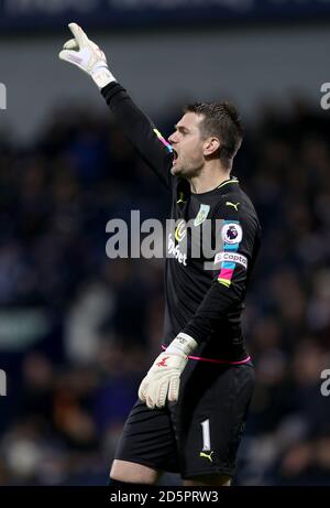 Burnley Goalkeeper Tom Heaton Stock Photo - Alamy