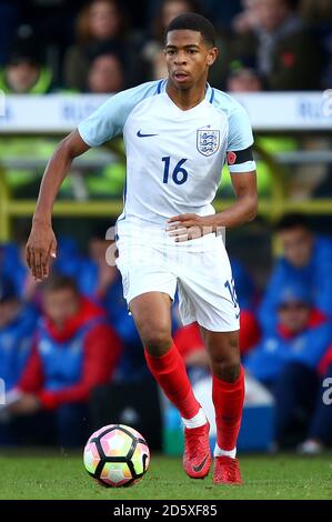 England's Elijah Dixon-Bonner Stock Photo - Alamy