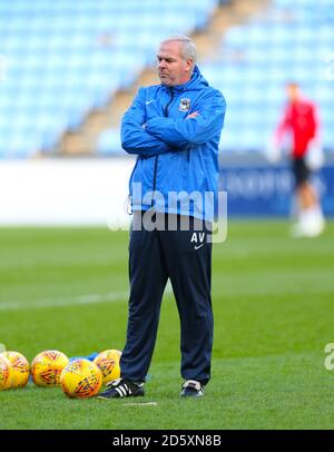 Coventry City Assistant Manager Adrian Viveash Stock Photo - Alamy