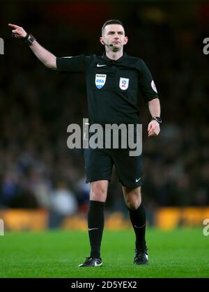 Referee Michael Oliver during the English Premier League soccer match ...