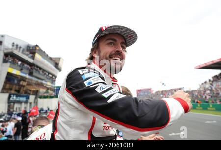 Fernando Alonso celebrates winning Le Mans Stock Photo - Alamy