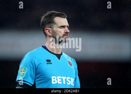 Blackpool goalkeeper Mark Howard Stock Photo - Alamy