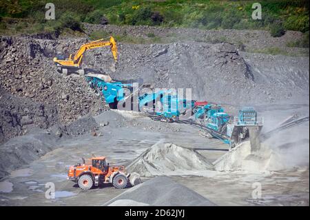 Heavy plant operating at Roan Edge Quarry, Cemex U.K., New Hutton ...