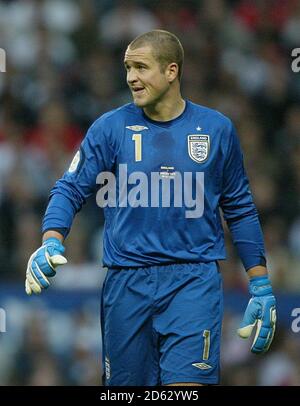 Paul Robinson, England goalkeeper. Paul Robinson, England goalkeeper ...