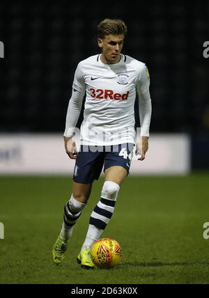 Brad Potts of Preston North End in the pregame warmup session during ...