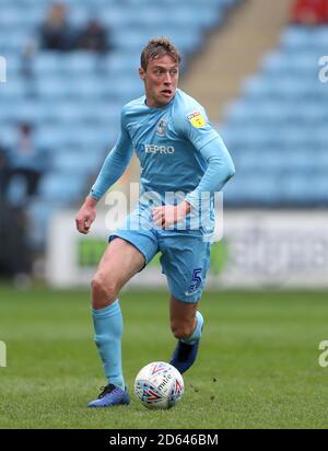 Coventry City's Tom Davies Stock Photo - Alamy