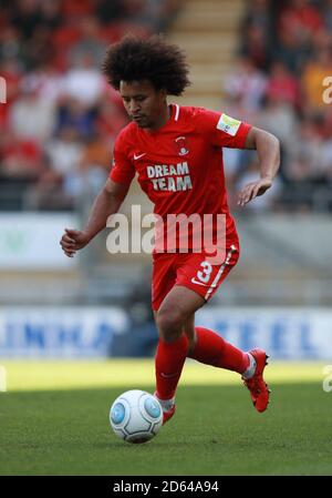 Leyton Orient's Joe Widdowson in action Stock Photo - Alamy