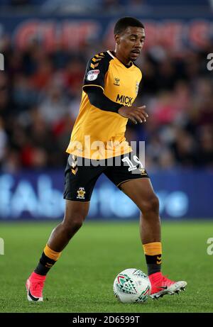 Cambridge United's Reggie Lambe Stock Photo - Alamy
