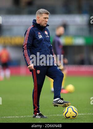 Arsenal assistant manager Steve Round Stock Photo - Alamy