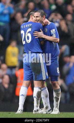 Chelsea's Frank Lampard (left) and John Terry during the training ...