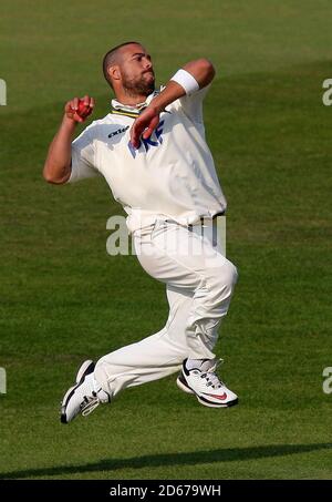Nottinghamshire's Andre Adams Stock Photo - Alamy
