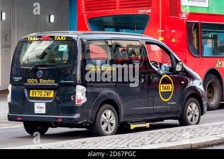 London's first electric taxi since the Bersey Taxi in the late 1890s ...