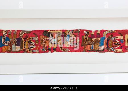 Band of Paracas, Paracas collection of museum warehouse, "National ...