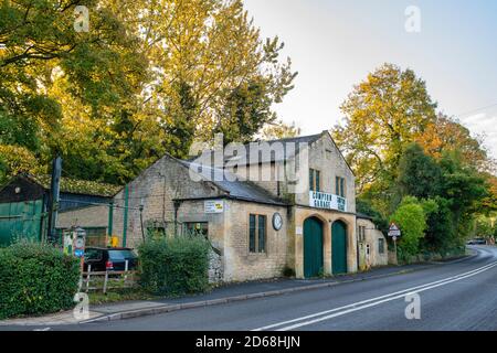 Compton Garage, Long Compton, Warwickshire, England, UK Stock Photo - Alamy