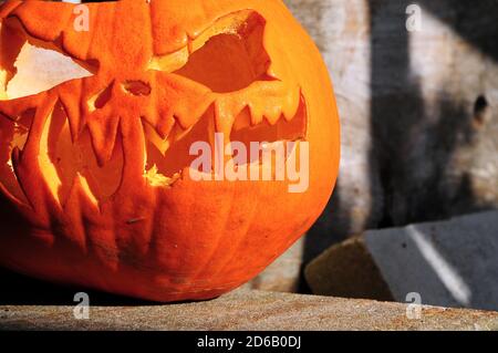Portland. 15th October 2020. Halloween. A scary Jack O' Lantern in a ...