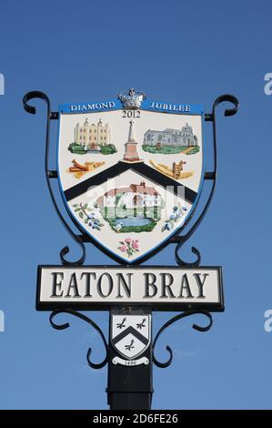Village sign, Eaton Bray, Bedfordshire Stock Photo - Alamy