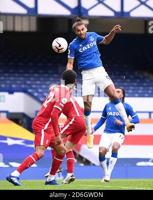 Everton's Dominic Calvert-Lewin scores his sides first goal during the ...