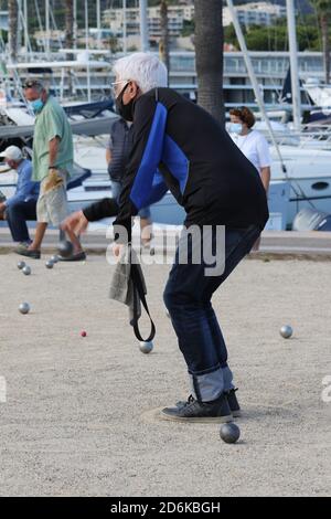 Cavalaire sur mer- Pytheas TL old ship, fishing net, Harbour, sailors ...