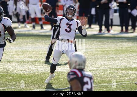 Denver Broncos quarterback Drew Lock (3) warms up prior to an NFL ...