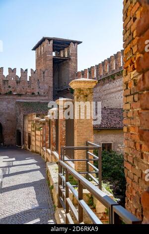Castelvecchio in Verona, Italy, in a Autumn Day Stock Photo - Alamy