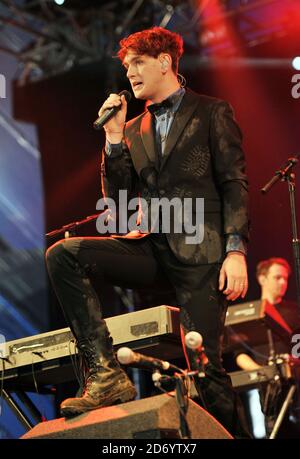 Patrick Wolfe performing on the first day of the Reading Festival in ...